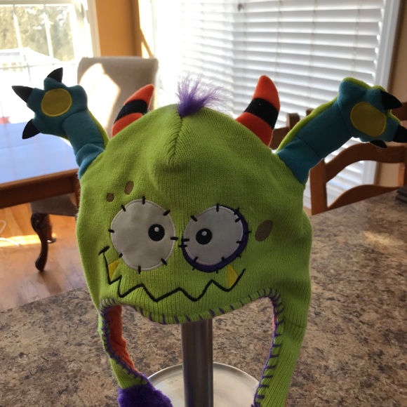 Flipeez | Accessories | Kids Hat Monster Squeeze Button And Ears Stand ...